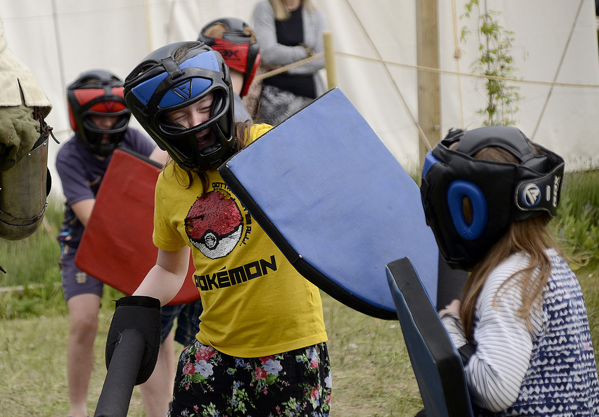 Evesham Medieval Market and Living History Camp - what you need to know ...
