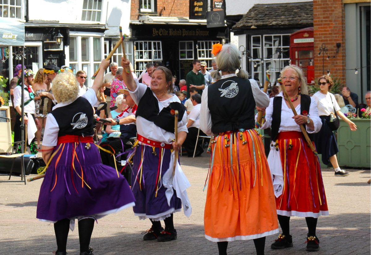 Morris dancing brings music and colour to Evesham and beyond - The ...