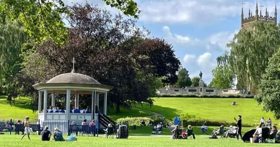 FREE Evesham Bands in the Park is back in full swing - The Evesham Observer